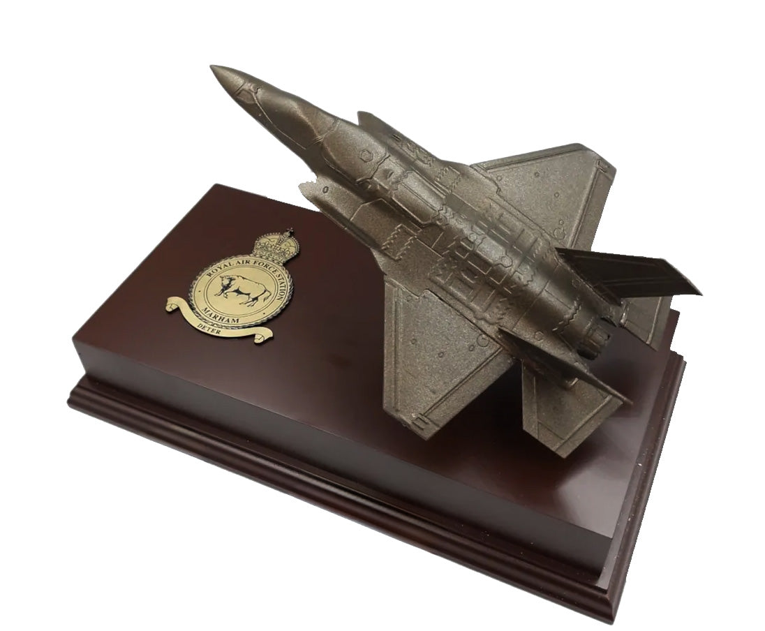 Lockheed Martin F-35 Lightning Presentation – Fat Chimp Forces Wear & Gifts